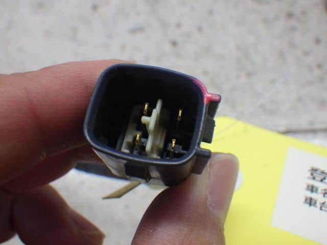 [Used]O2 Sensor TOYOTA Corolla Fielder 2013 DAA-NKE165G 8946752080 - BE ...