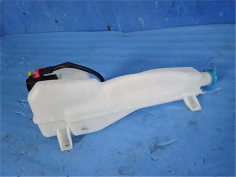 [Used]Windshield Washer Reservoir Tank SUZUKI Carry 2004 LE-DA63T ...
