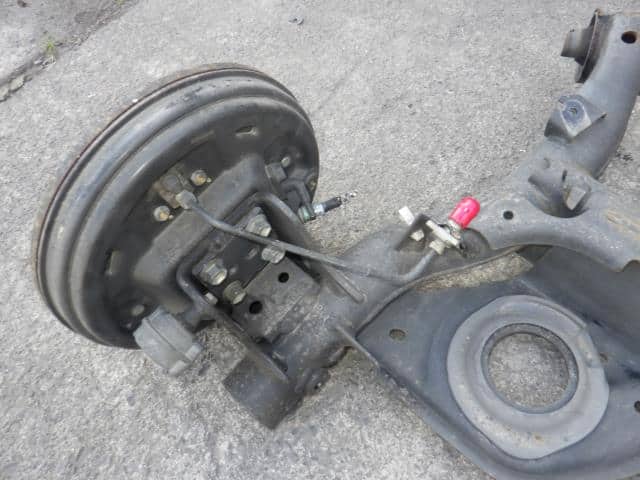 [Used]Rear Axle Beam Assembly NISSAN Note 2017 DAA-HE12 555013VA1A - BE ...