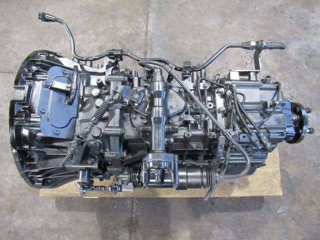 [Used]Manual Transmission Mitsubishi Fuso Fuso largesize car 2013 QKG ...