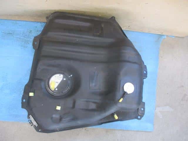 [Used]Fuel Tank TOYOTA Probox 2022 3BE-NCP165 7700152510 - BE FORWARD ...