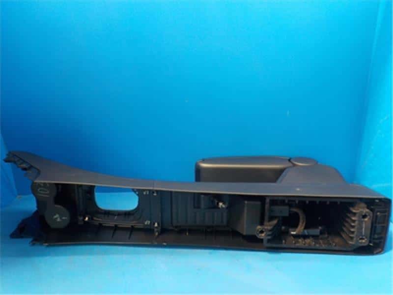 [Used]Console Box NISSAN Tiida 2007 DBA-C11 - BE FORWARD Auto Parts