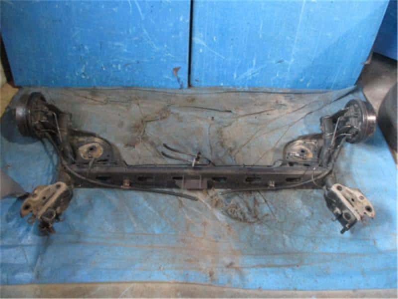 [Used]FR Axle Beam Assembly NISSAN Note 2006 DBA-E11 555011U600 - BE ...