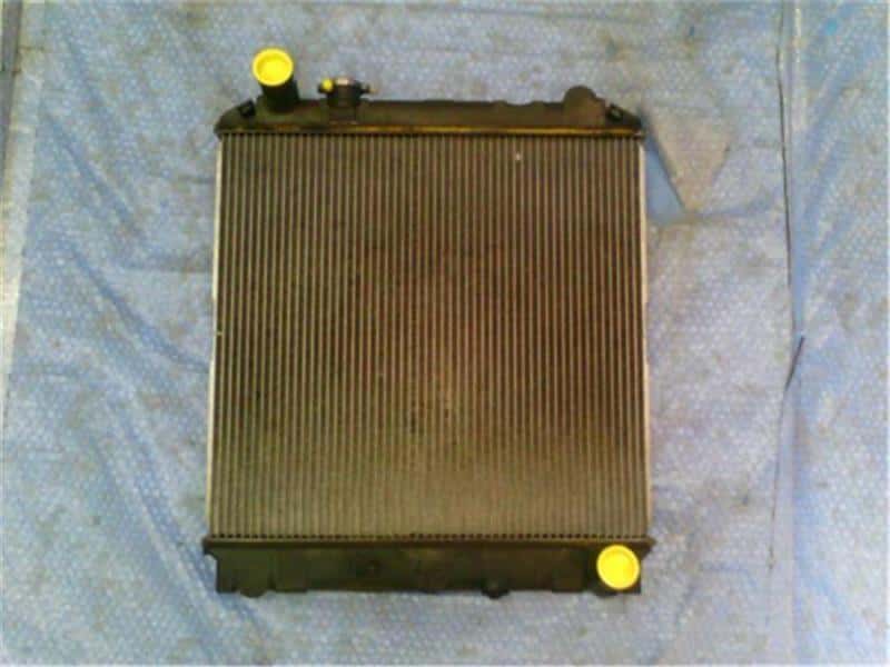 [Used]Radiator ISUZU ELF 2001 KK-NHR69EAV - BE FORWARD Auto Parts