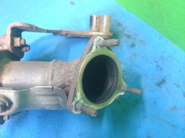 [Used]Front Exhaust Pipe TOYOTA Hiace 2014 LDF-KDH206V 1746030021 - BE ...