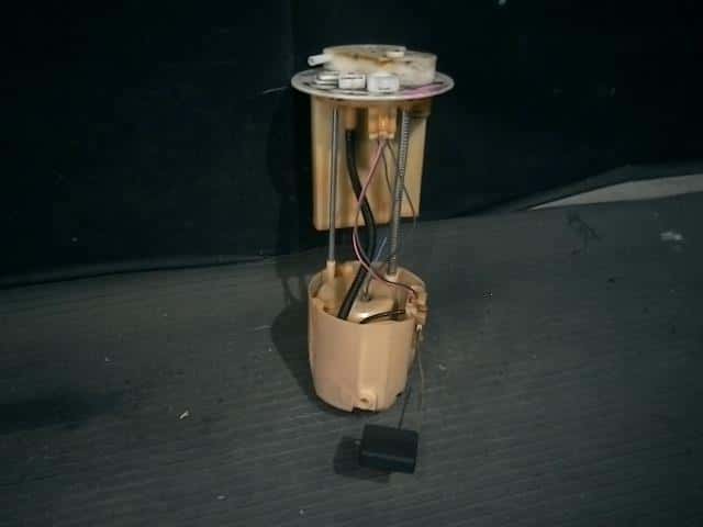 [Used]Fuel Pump TOYOTA Vitz 2005 DBA-KSP90 2322021132 - BE FORWARD Auto ...