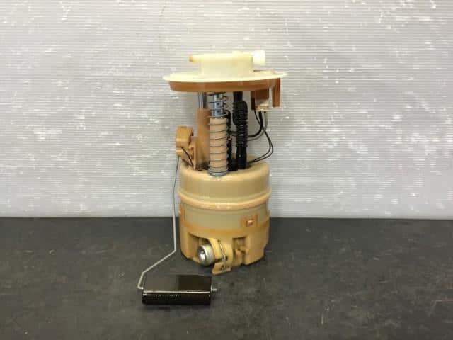 [Used]Fuel Pump NISSAN Ad 2011 CBE-VAY12 17040AX01A - BE FORWARD Auto Parts
