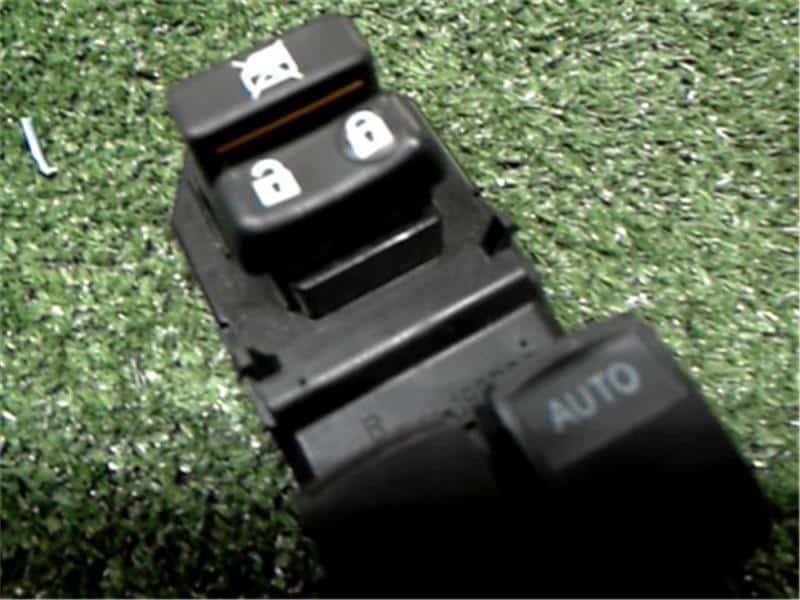 [Used]Power Window Switch TOYOTA Vitz 2010 DBA-KSP130 - BE FORWARD Auto ...