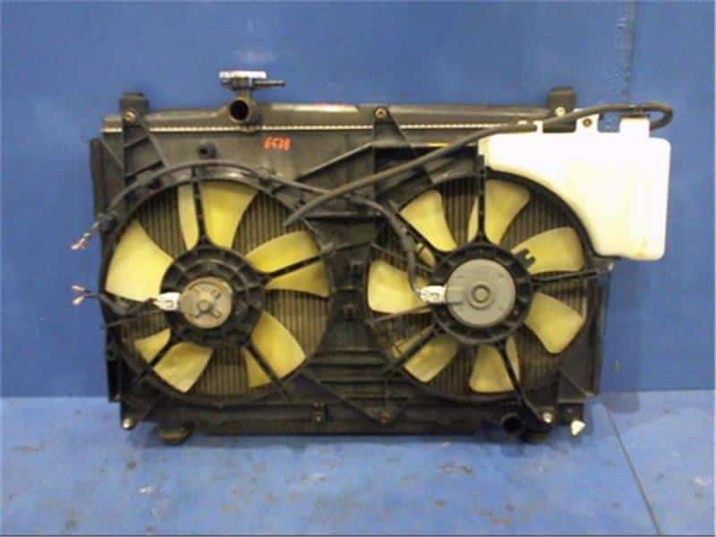 [Used]Radiator TOYOTA Noah 2004 TA-AZR60G 1640037220 - BE FORWARD Auto ...