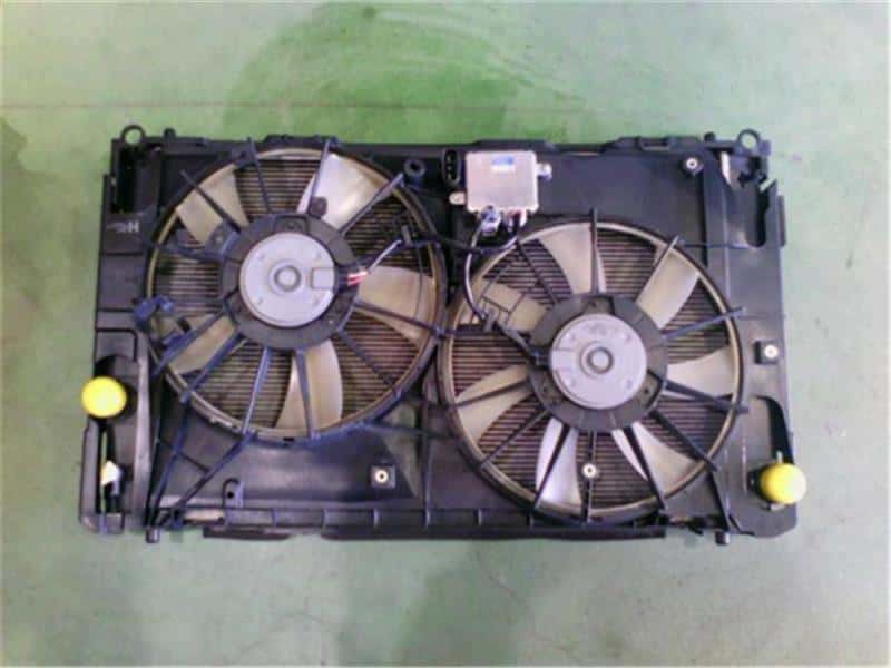 [Used]Radiator TOYOTA Estima 2008 DAA-AHR20W 1640028560 - BE FORWARD ...