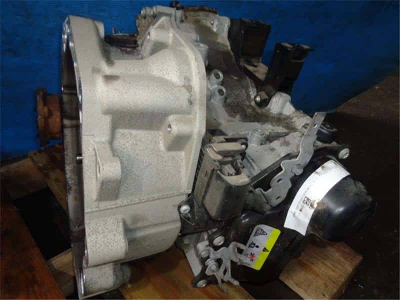 [Used]Transmission VOLKSWAGEN Polo 2014 DBA-6RCBZ - BE FORWARD Auto Parts
