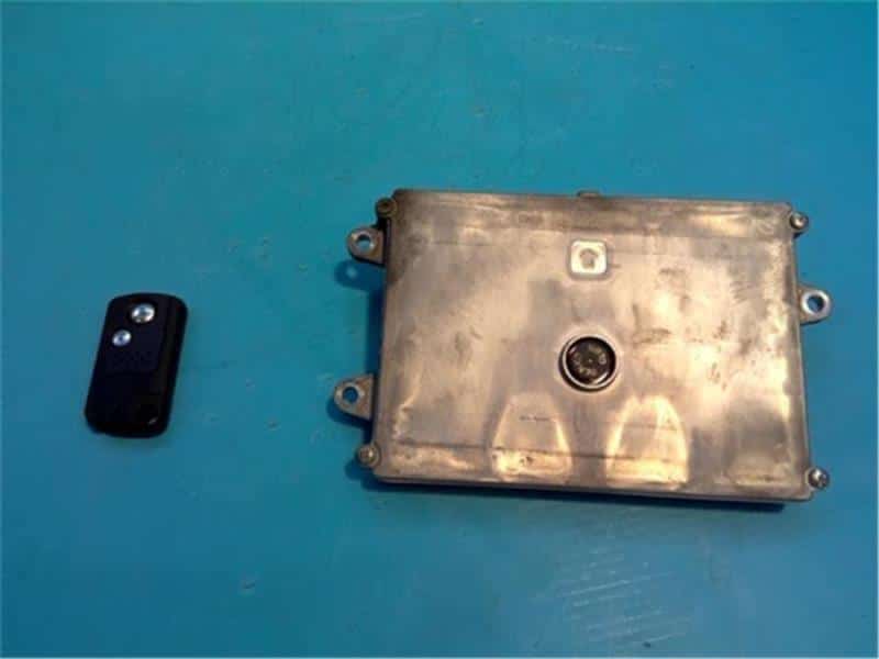 [Used]Engine Control Unit / ECU HONDA Accord 2013 DBA-CW1 37820RL2J62 ...
