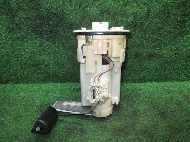 [Used]Fuel Pump TOYOTA Noah 2009 DBA-ZRR70G 2322128290 - BE FORWARD ...