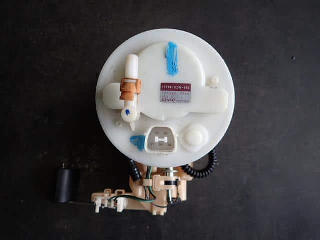 [Used]Fuel Pump HONDA Step Wagon 2010 DBA-RK5 17045SZW000 - BE FORWARD ...