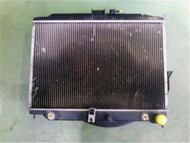 [Used]Radiator NISSAN Nv350 caravan 2015 LDF-VW2E26 214603XC0A - BE ...