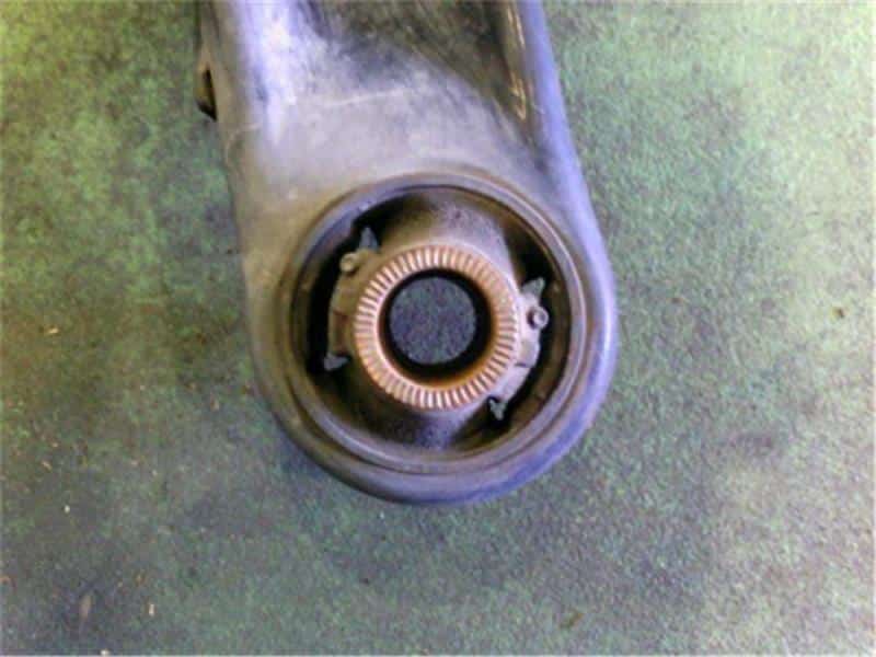 [Used]Front Left Lower Control Arm TOYOTA Ractis 2007 DBA-NCP100 ...