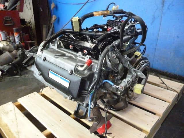 [Used]R06A Engine SUZUKI Every 2015 HBD-DA17V - BE FORWARD Auto Parts