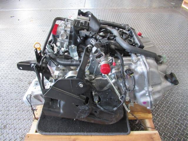 [Used]R06A Engine SUZUKI Every 2021 5BD-DA17V - BE FORWARD Auto Parts