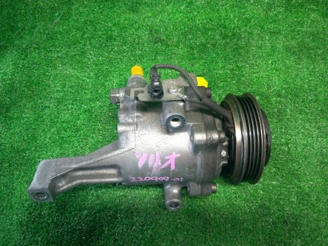 [Used]A/C Compressor SUZUKI Solio 2017 DAA-MA36S 9520081P10 - BE ...