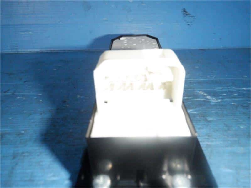[Used]Power Window Switch TOYOTA Vitz 2011 DBA-NSP135 8482052430 - BE ...