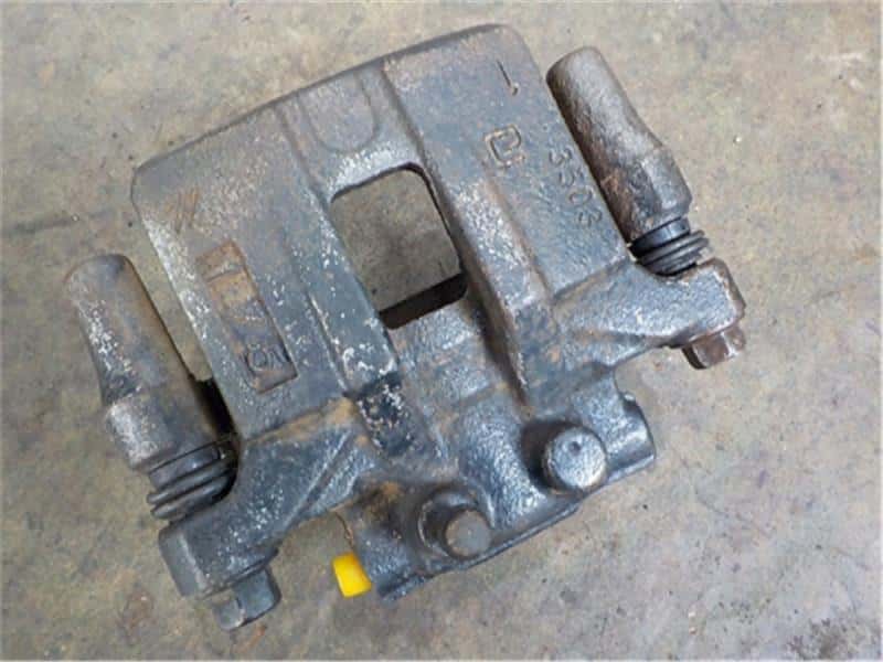 [Used]Rear Right Brake Caliper MITSUBISHI Outlander 2008 DBA-CW5W ...