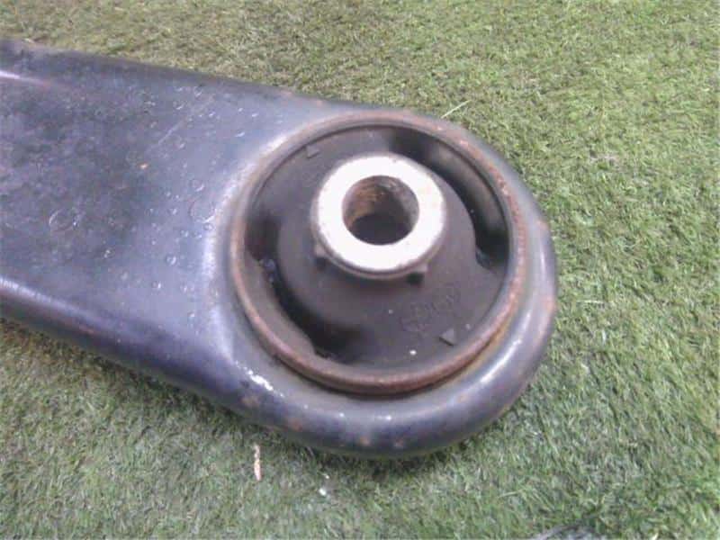 [Used]Front Left Lower Control Arm MITSUBISHI Delica D5 2007 DBA-CV5W ...
