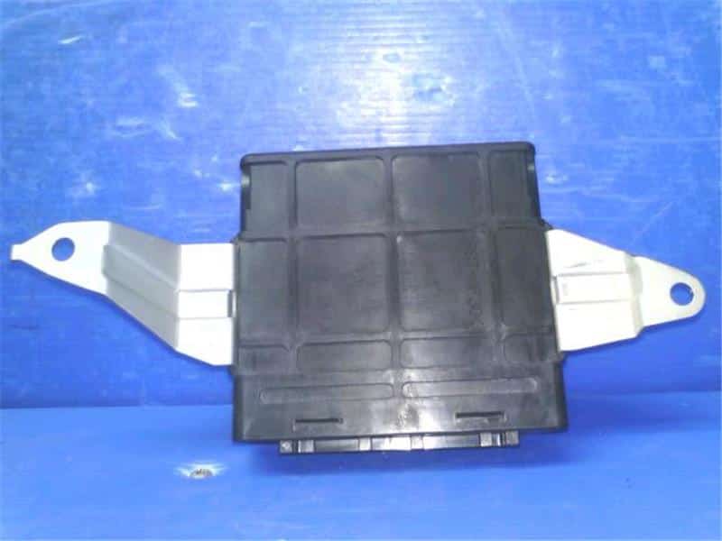 [Used]Engine Control Unit / ECU MITSUBISHI Minicab Truck 2006 GBD-U62T ...
