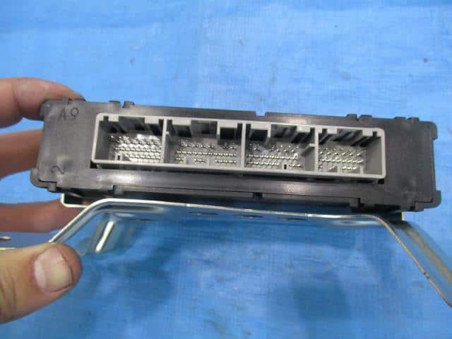 [Used] HIJET EBD-S321V Engine Control Unit / ECU CPU 5MT NO.280433 [the ...