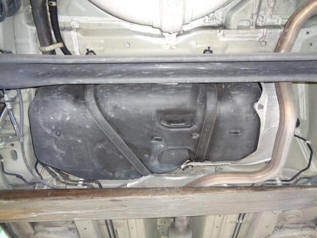 [Used]Fuel Tank SUZUKI Swift 2012 DBA-ZC72S 8910171L00 - BE FORWARD ...