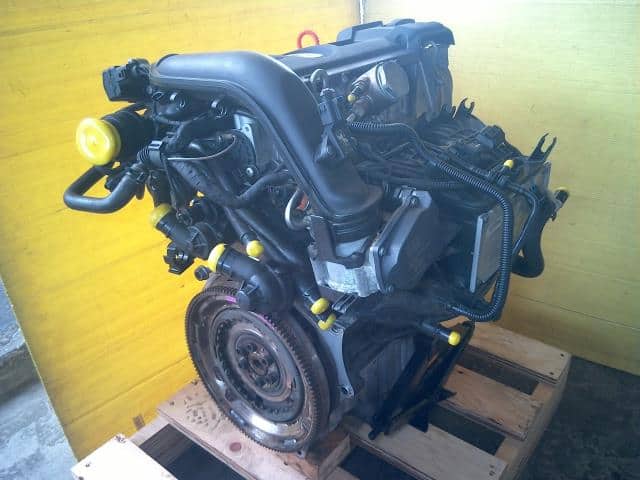 [Used]CAX Engine VOLKSWAGEN Golf 2011 DBA-1KCAX 03C100092 - BE FORWARD ...
