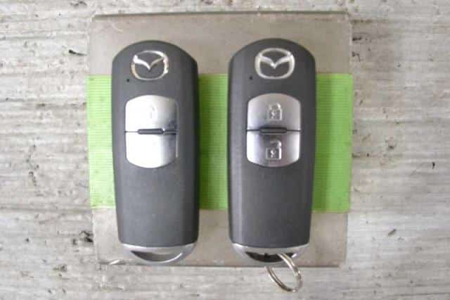 [Used]Keyless Entry Remote Control Key MAZDA Demio DBA-DEJFS - BE ...
