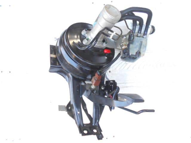 [Used]Brake Master Cylinder ISUZU 2009 BKG-NMR85AN 8971627981 - BE ...