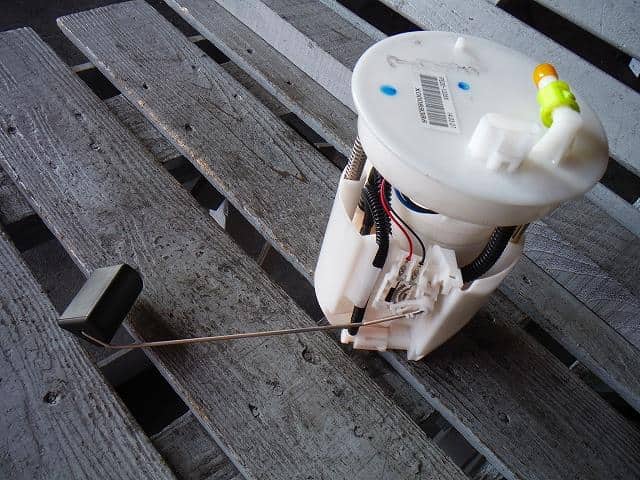 [Used]Fuel Pump MAZDA Axela 2014 DBA-BM5FS PE201335X - BE FORWARD Auto ...
