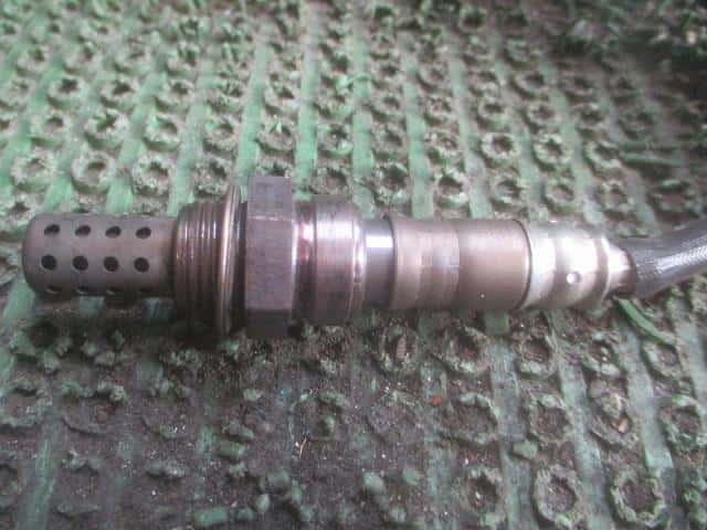 [Used]O2 Sensor HONDA Life Dunk 2003 LA-JB3 03U15 - BE FORWARD Auto Parts