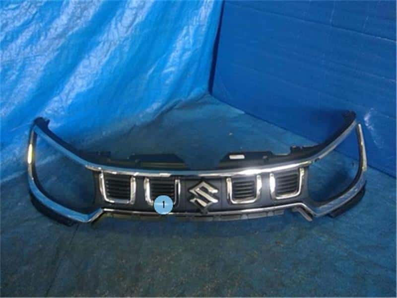 [Used]Radiator Grille SUZUKI Ignis 2020 5AA-FF21S 7211073S01C48 - BE ...