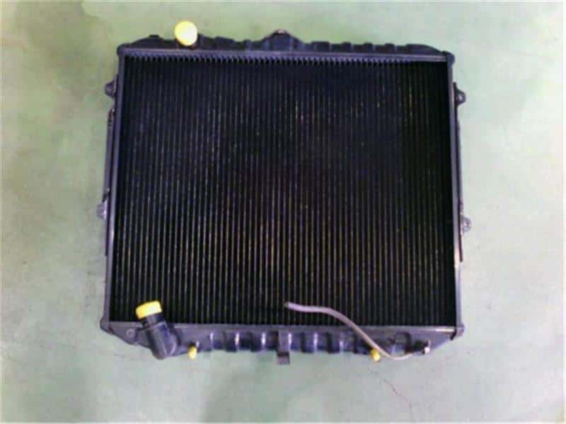 [Used]Radiator MITSUBISHI Pajero 1997 E-V45W MB890951 - BE FORWARD Auto ...