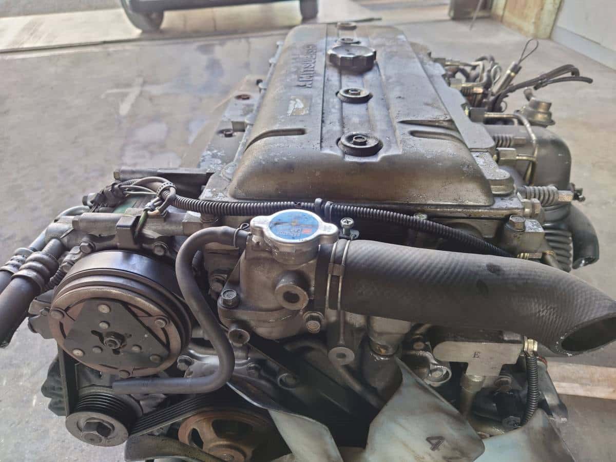 [Used]4M51(0A3) Engine Mitsubishi Canter September, 2003 KK-FE73EB best ...