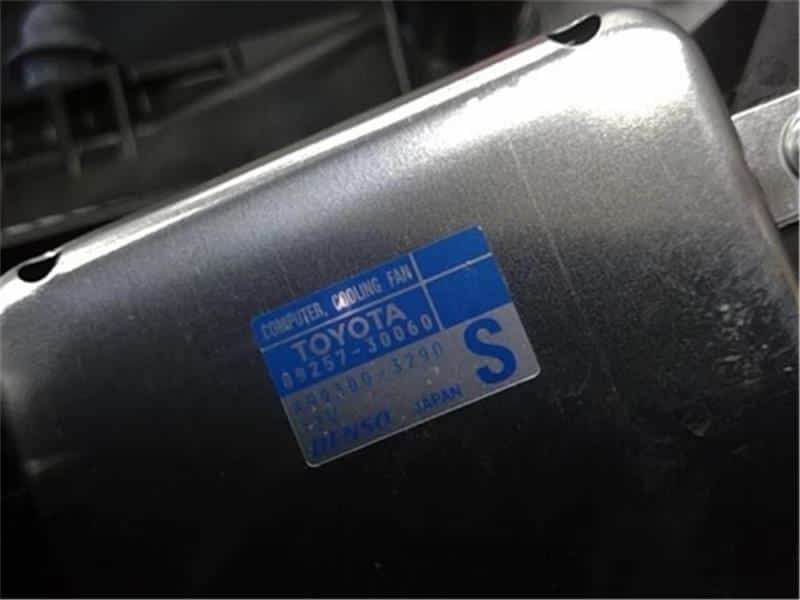[Used]Radiator TOYOTA Sienta 2022 6AA-NHP170G 1640021350 - BE FORWARD ...