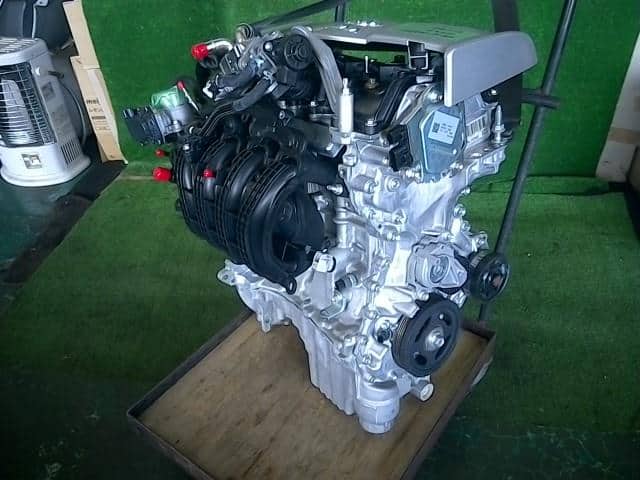 [Used]2NR-FKE Engine TOYOTA Corolla Axio 2016 DBA-NRE161 1900047451 ...