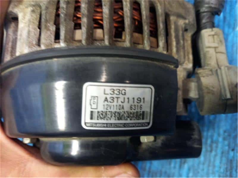 [Used]Alternator MAZDA MPV 2006 DBA-LY3P L33G18300A - BE FORWARD Auto Parts
