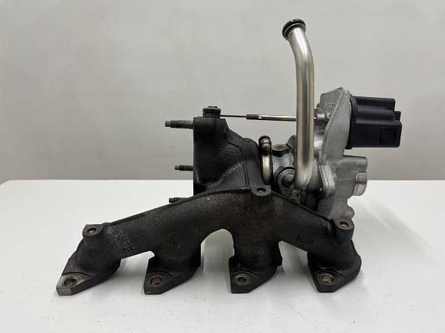 [Used]Turbocharger VOLKSWAGEN The Beetle 2013 DBA-16CBZ 03F145701K - BE ...
