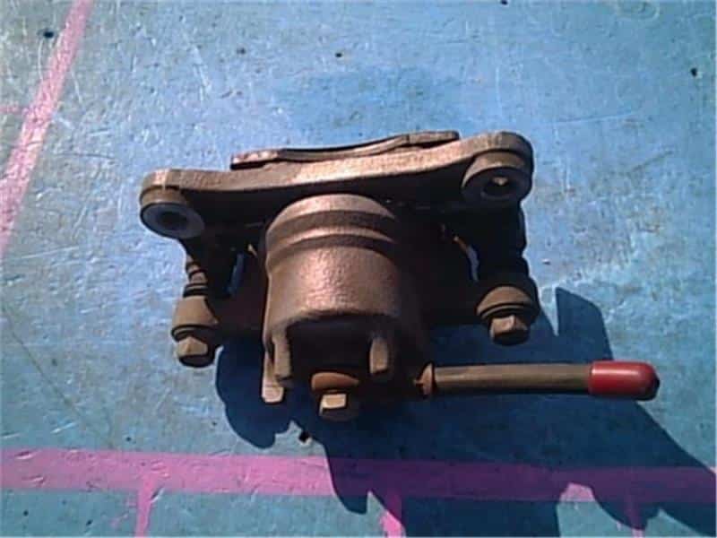 [Used]Front Right Brake Caliper NISSAN Clipper 2006 GBD-U72V 410016A00A ...
