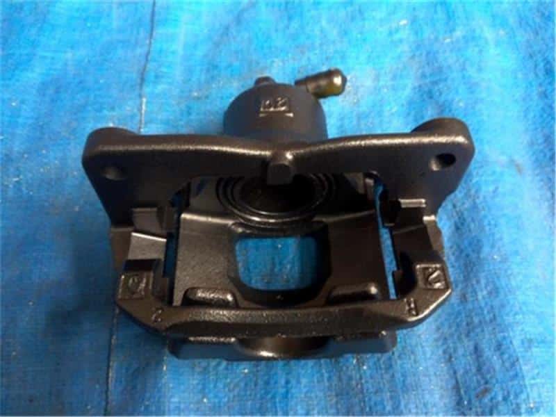 [Used]Front Right Brake Caliper TOYOTA Vitz 2012 DBA-KSP130 4773074010 ...