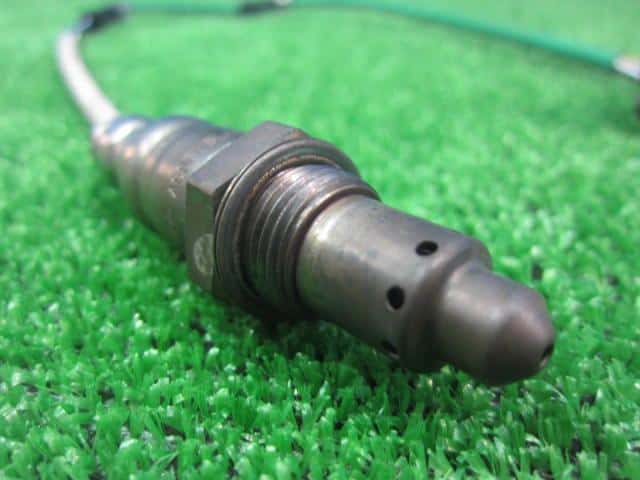 [Used]O2 Sensor HONDA Fit 2020 6BA-GR1 365325JE004 - BE FORWARD Auto Parts