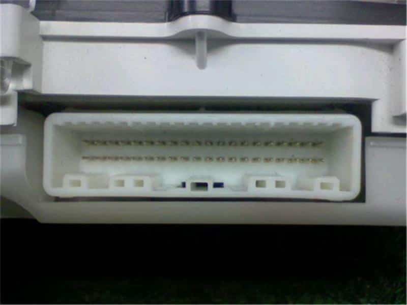 [Used]Speedometer TOYOTA Corolla Runx 2003 UA-NZE121 - BE FORWARD Auto ...