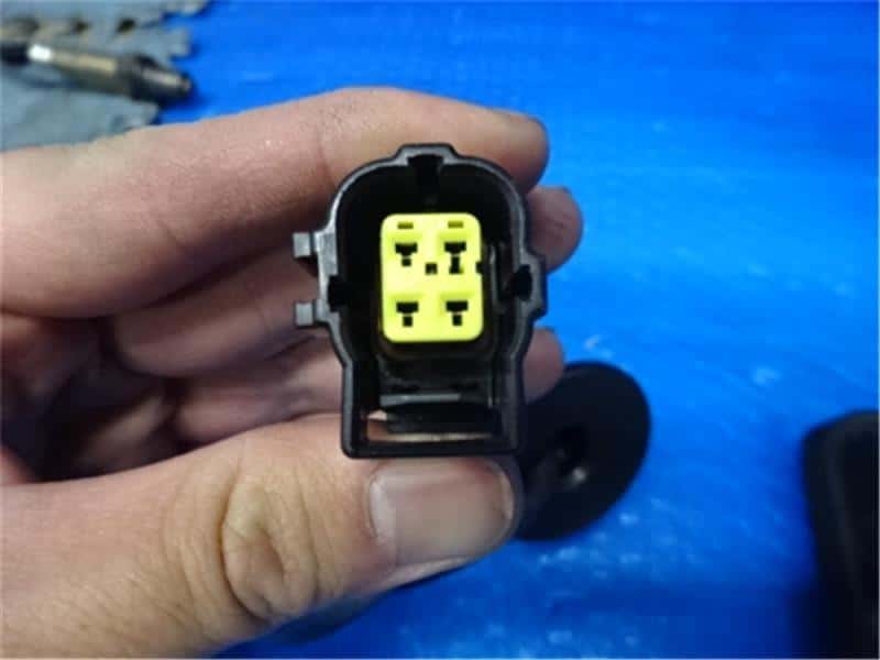 [Used]Oxygen Sensors MITSUBISHI Galant Fortis 2010 DBA-CY3A 1588A211 ...