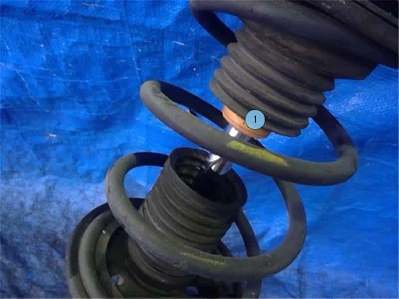 [Used]Front Right Strut Assembly TOYOTA Wish 2012 DBA-ZGE20G 4851069425 ...