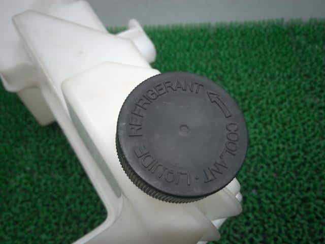 [Used]Coolant Tank NISSAN X-Trail 2017 DBA-T32 217114BB0B - BE FORWARD ...