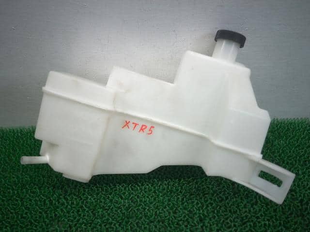 [Used]Coolant Tank NISSAN X-Trail 2017 DBA-T32 217114BB0B - BE FORWARD ...