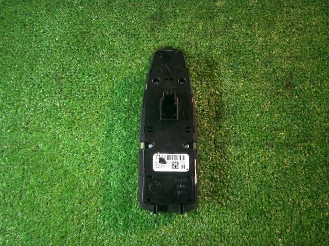 [Used]Power Window Switch BMW 3 Series 2013 LDA-3D20 61319362107 - BE ...